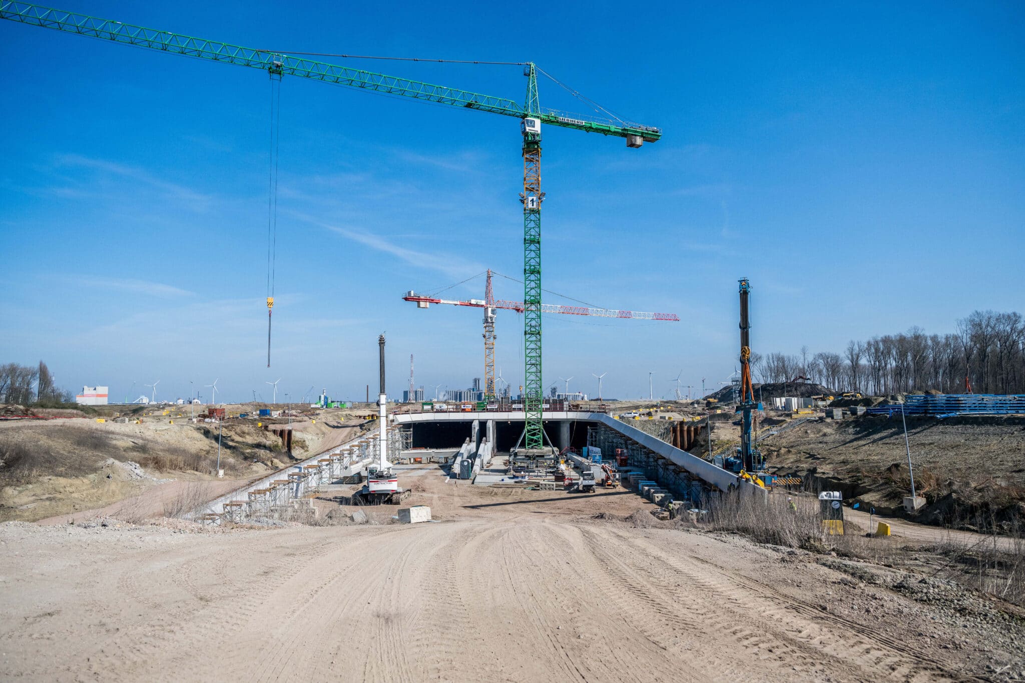 Kanjers op komst: ingang Scheldetunnel Linkeroever klaar om acht ...